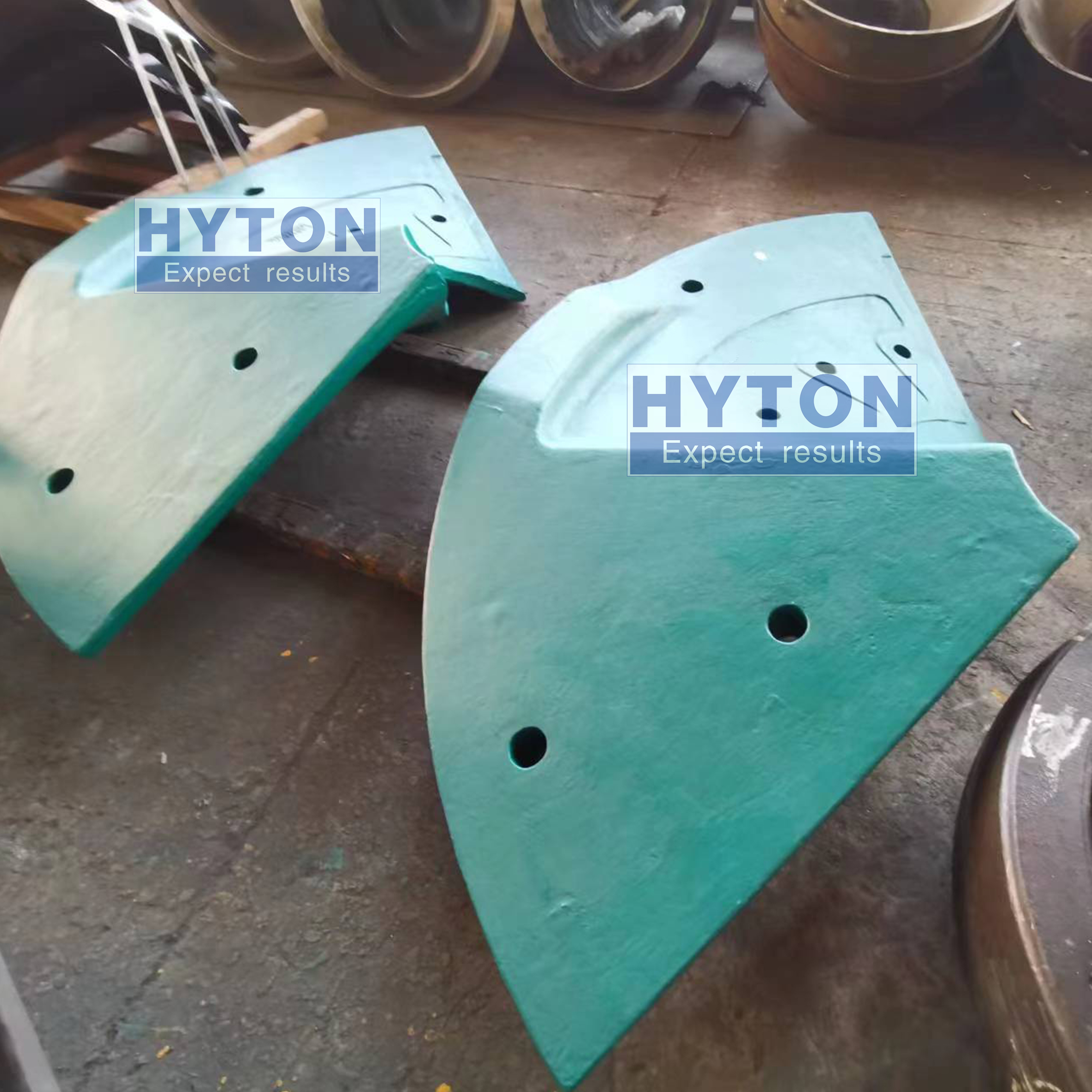 Mining Machine VTM-400WB Vertimill Wear Parts Vertical Mill Liners from ...